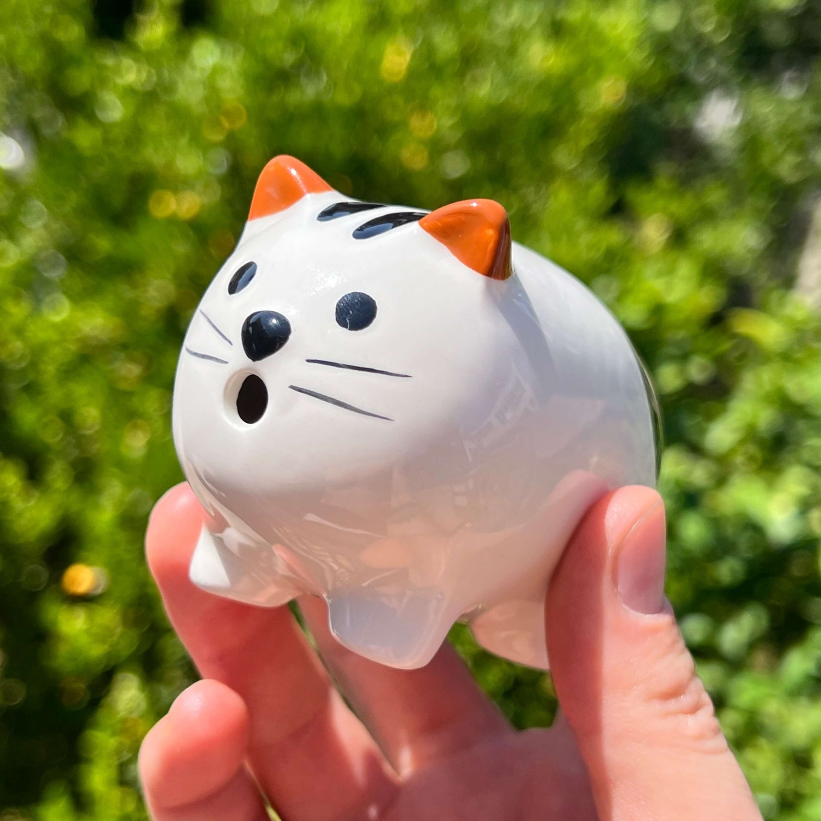 Cat Pipe – Cosmos Art Ceramics